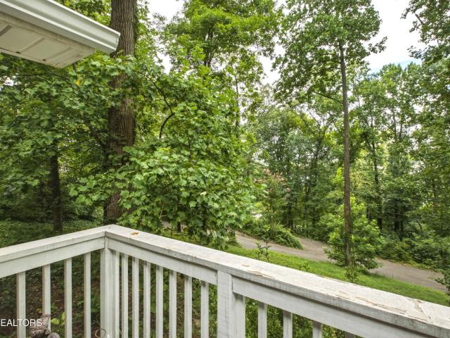 615 Hemlock Rd