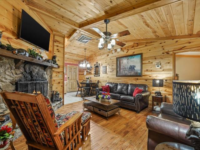 615 Iron Mountain Road
