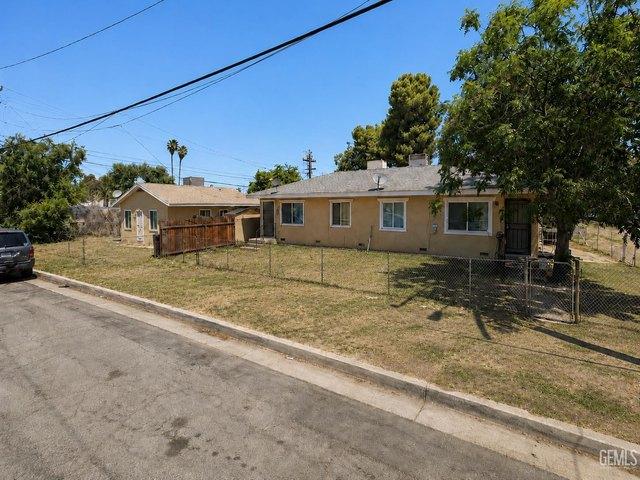 615 Olive St, Bakersfield, CA 93304