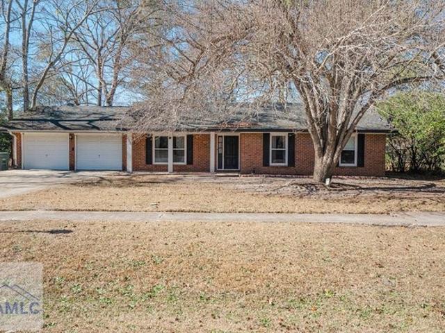 615 Olmstead Dr, Hinesville, GA 31313