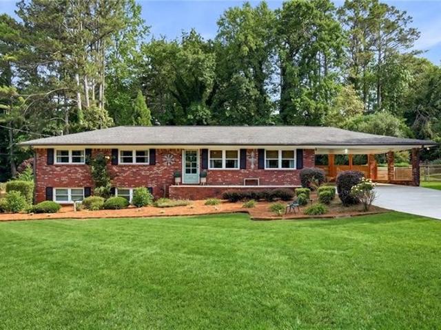 615 Laura Dr, Marietta, GA 30066