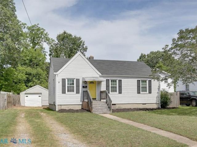 615 Lafayette Ter, Newport News, VA 23605