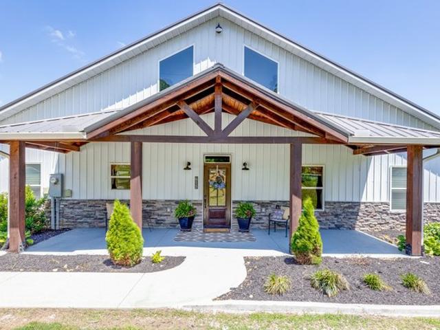 615 Little Swan Creek Rd, Hohenwald, TN 38462