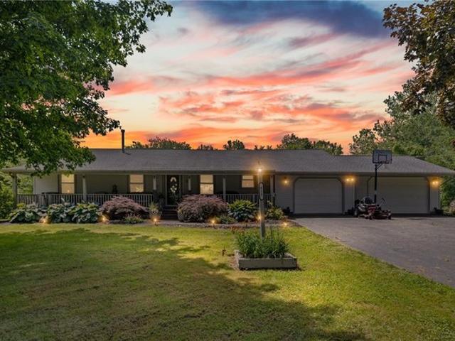 615 Moul Rd, Hilton, NY 14468