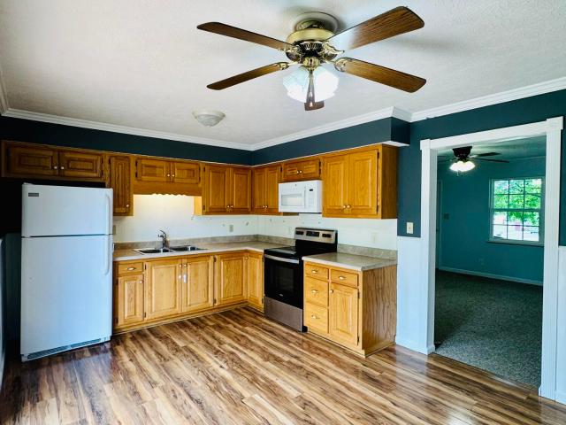 615 McCartt St
