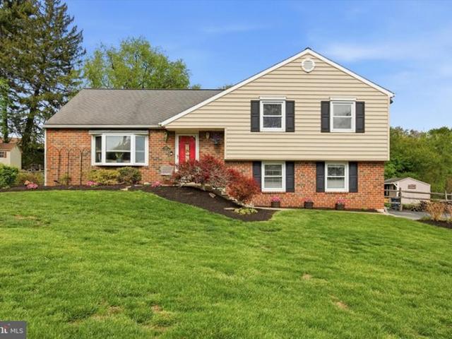 615 Meadowbrook Rd, East Norriton, PA 19401