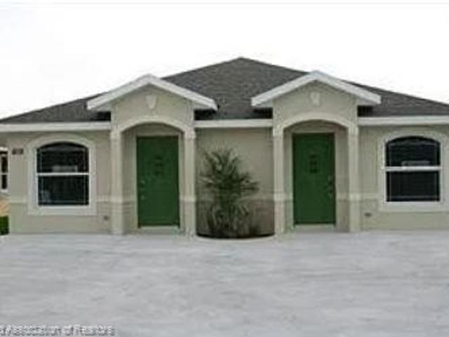 615 Memorial Dr, Sebring, FL 33870