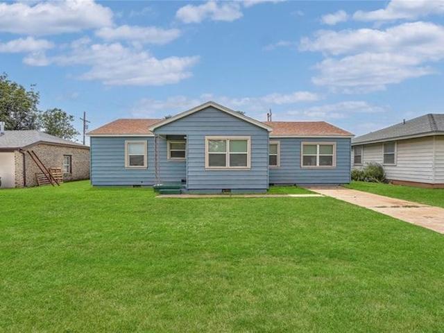615 N Lowe St, Hobart, OK 73651