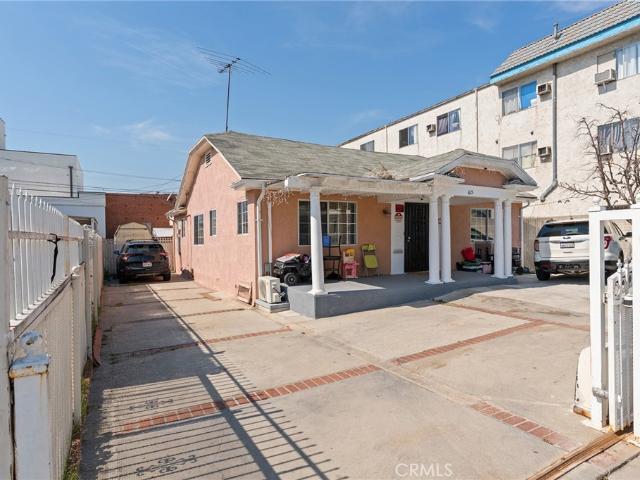 615 N Oxford Ave, Los Angeles, CA 90004 | MLS #SR26043 | Compass