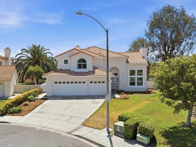 615 Naples Ct, Oceanside, CA 92057
