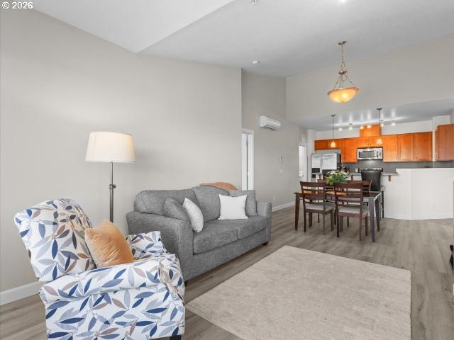 615 nw lost springs ter # 404