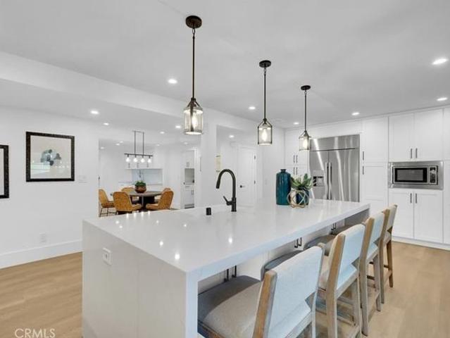615 S Coate Rd, Orange, CA 92869