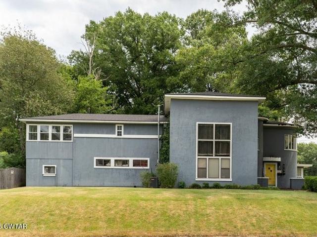 615 S High St, Trenton, TN 38382