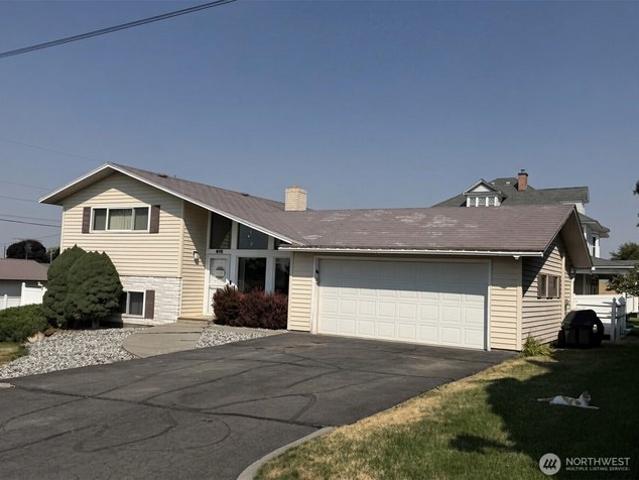 615 SE Mitchum St, Wilbur, WA 99185