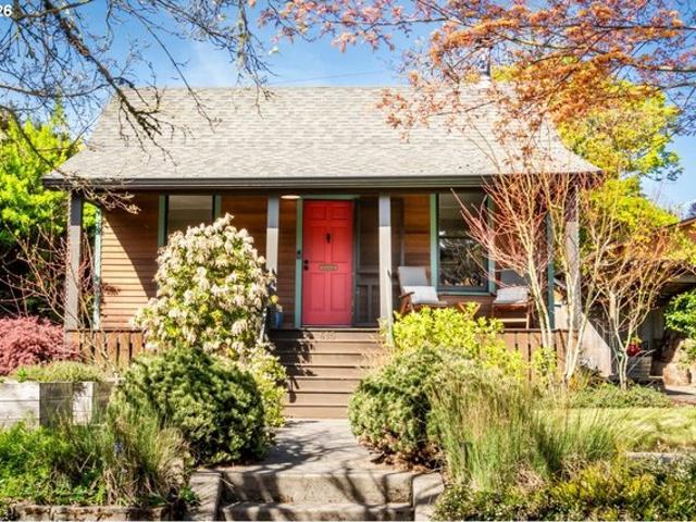 615 SE Spokane St, Portland, OR 97202