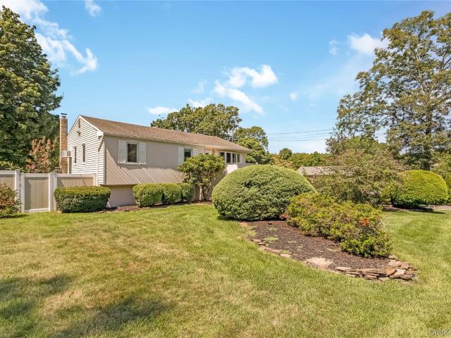 615 Sleepy Hollow Drive