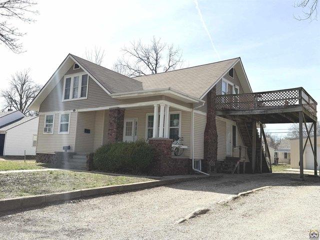 615 SW High Ave, Topeka, KS 66606