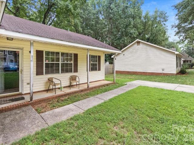 615 Pennwood Lane