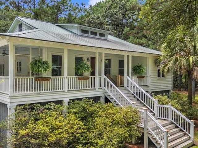 615 Romain Rd, McClellanville, SC 29458