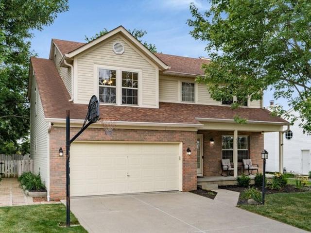 615 Rambling Brook Dr, Pickerington, OH 43147