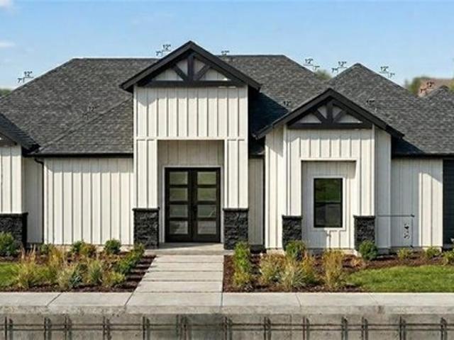 615 Raphael Dr, Weslaco, TX 78599