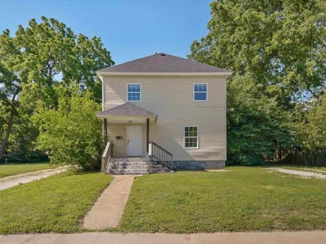 615 W Atlantic St, Springfield, MO 65803
