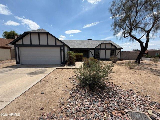 615 W Montoya Ln, Phoenix, AZ 85027