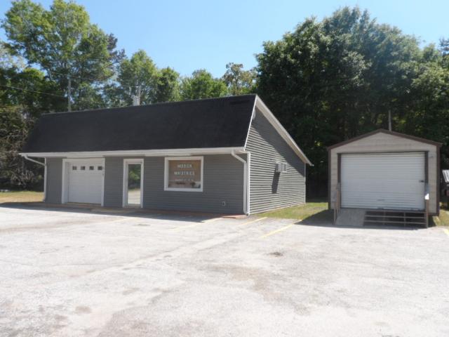 615 W North 1st Street