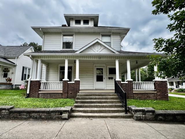 615 W Pike