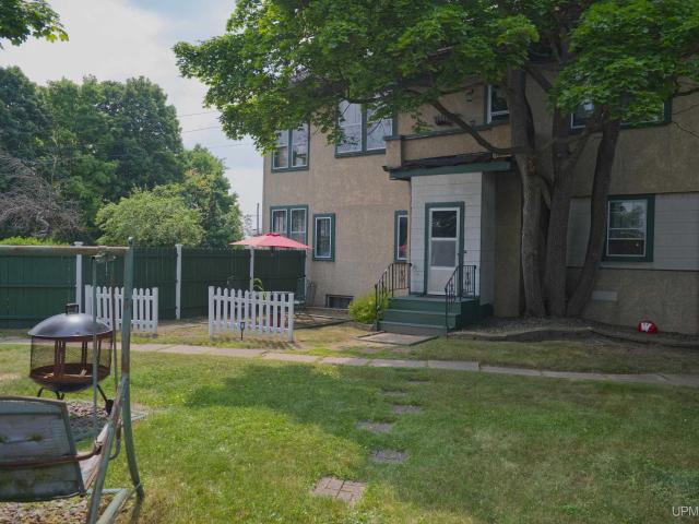 615 Washington Avenue