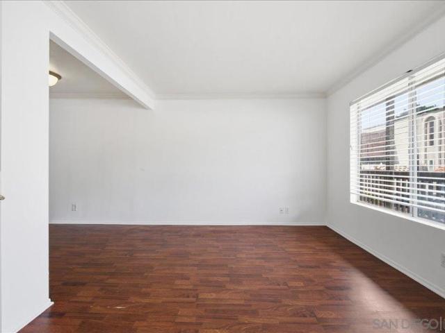 615 Vine Steet 26