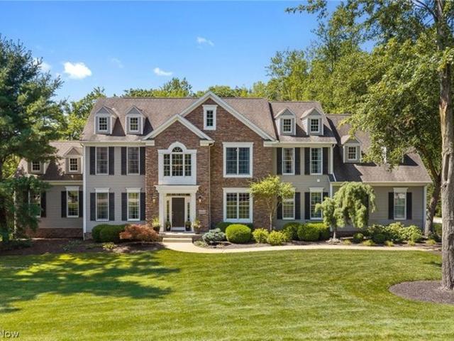 6164 Burr Oak Way, Hudson, OH 44236