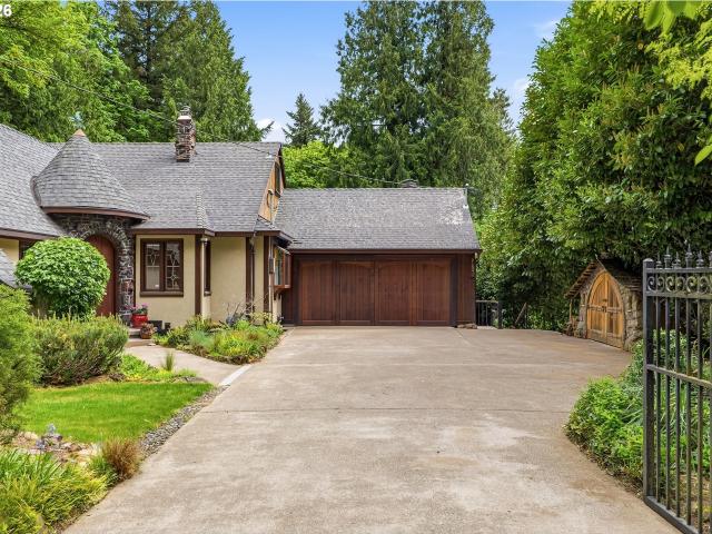 6164 SW Capitol Hwy, Portland, OR 97239 | MLS #560490