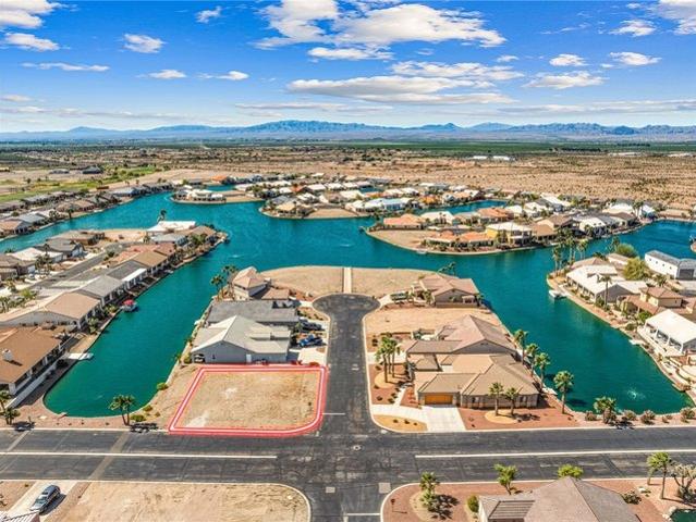 6164 S Los Lagos Bay, Fort Mohave, AZ 86426