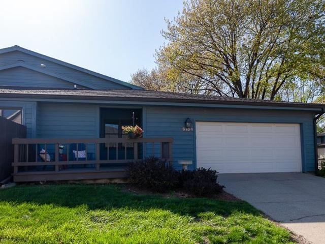 6164 Terrace Dr Unit 18, Johnston, IA 50131
