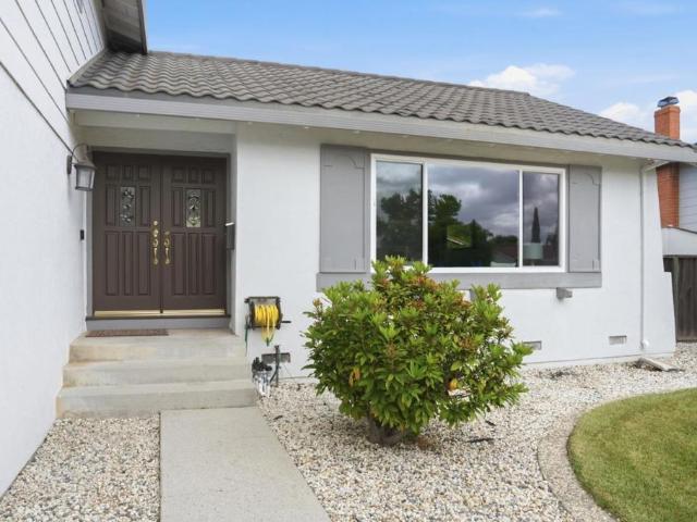 6165 Calle Del Conejo