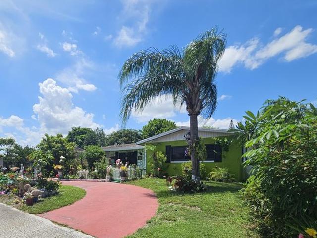 6165 Fair Green Rd, West Palm Beach, FL 33417
