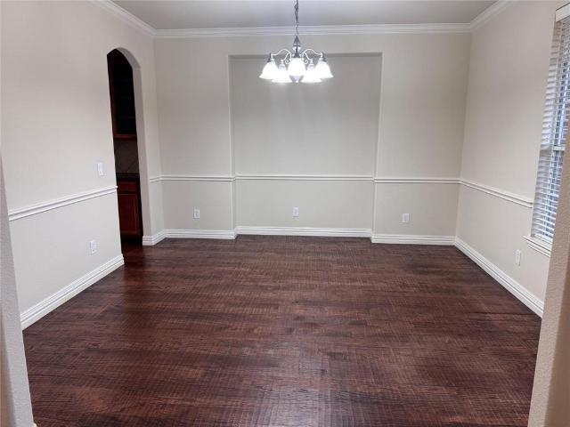 6165 Larkspur Lane