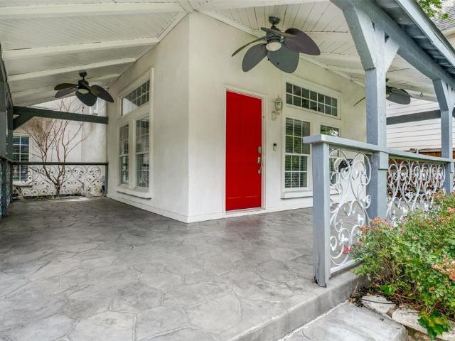 6166 Goliad Avenue