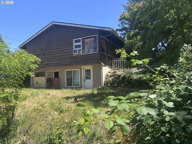 6166 SW Wilbard St, Portland, OR 97219