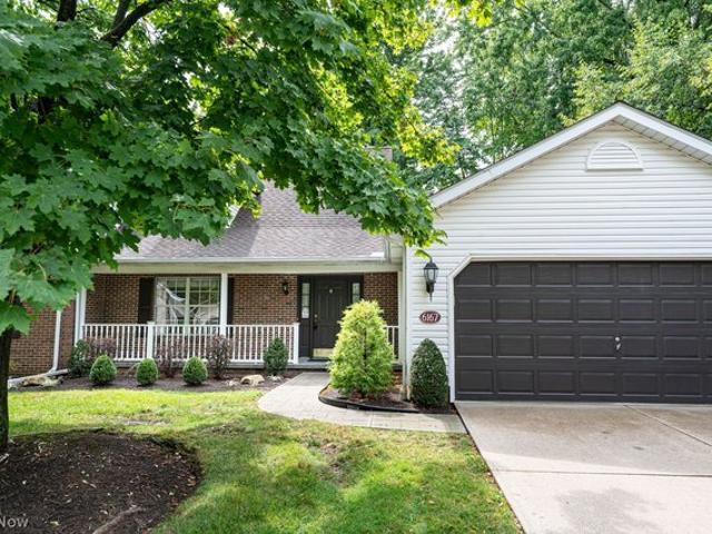 6167 Worthington Ln, Mentor, OH 44060