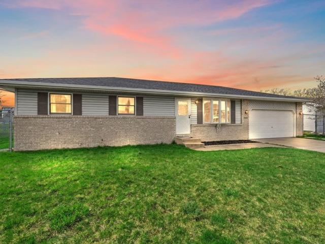 6168 Brie Ave, Portage, IN 46368