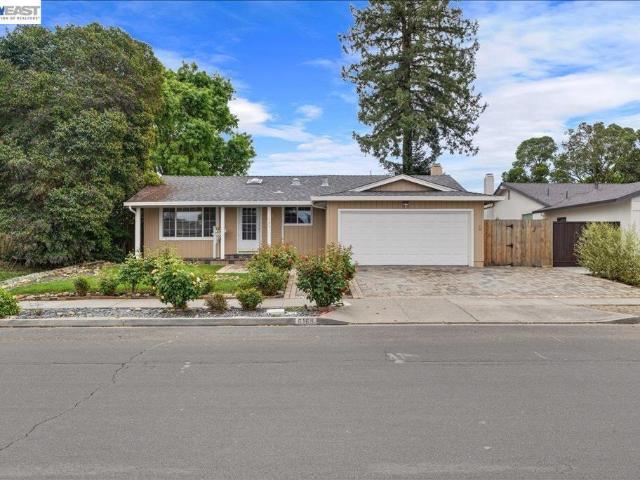6168 Inglewood Dr