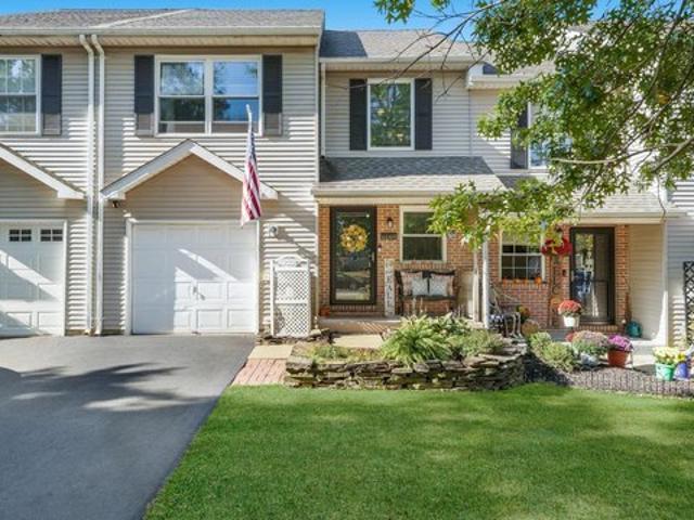 6169 Mountain Laurel Ct, Pipersville, PA 18947
