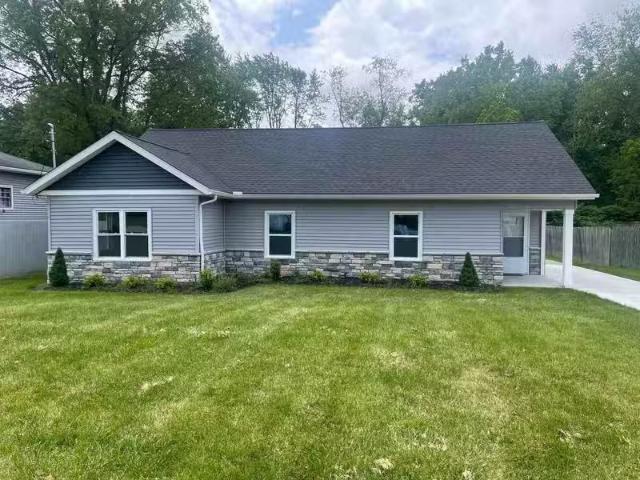 61605015 2064 Beach Dr