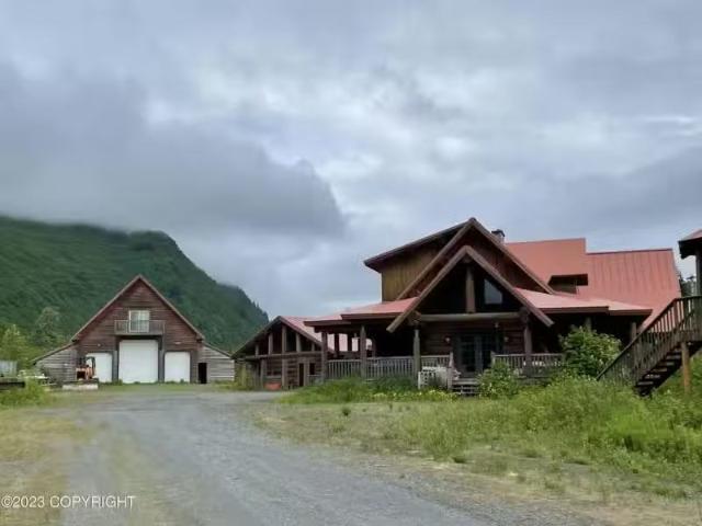 6160 DEEP LAKE DR, VALDEZ, AK 99686 Single Family Residence Fo.
