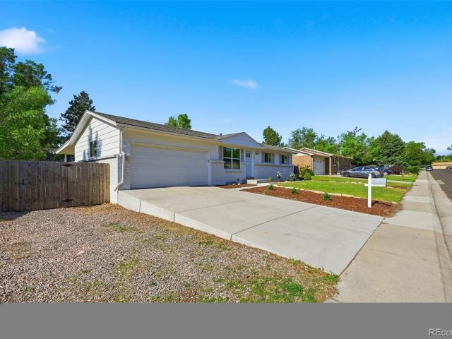 6160 W 77th Place