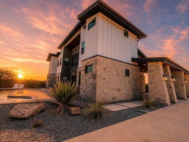 6160 W Hells Gate Dr, Possum Kingdom Lake, TX 76475