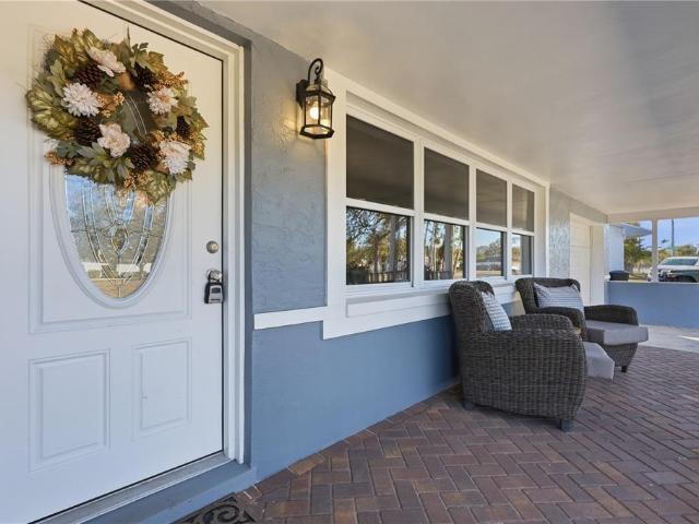 6160 22nd Ave N, St. Petersburg, FL 33710 | MLS #TB8474 | Compass