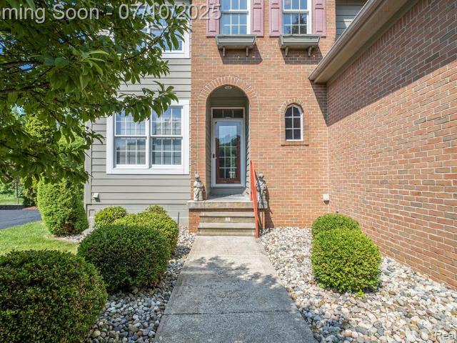 6161 Golfside Court